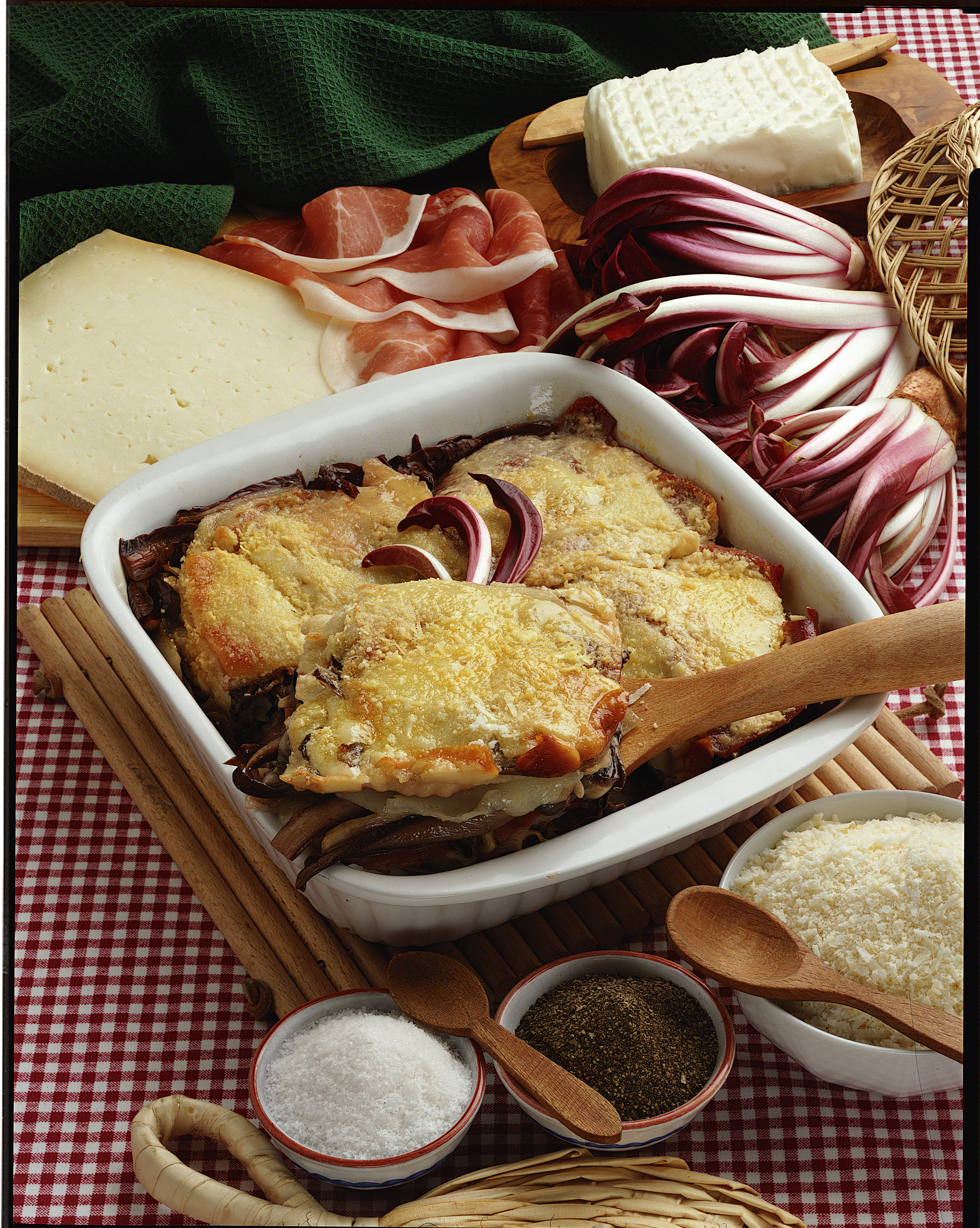 Ricetta Pasticcio di asiago e radicchio - Donna Moderna