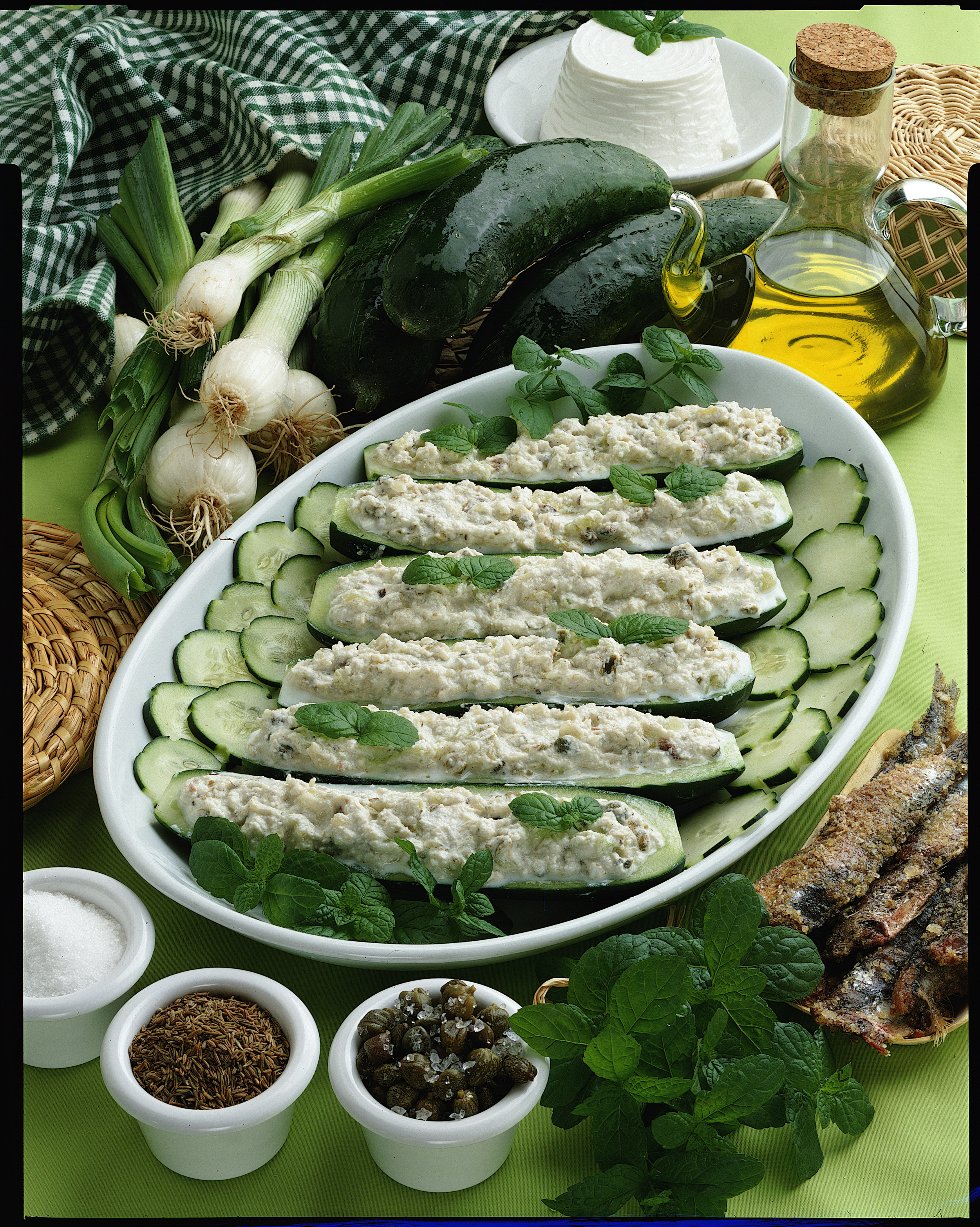 Ricetta Cetrioli ripieni - Donna Moderna