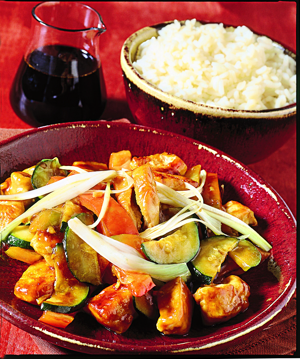 Ricetta Pollo saltato in salsa di soia - Donna Moderna