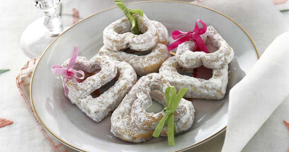 Ricetta Biscottini speziati a cuore - Donna Moderna