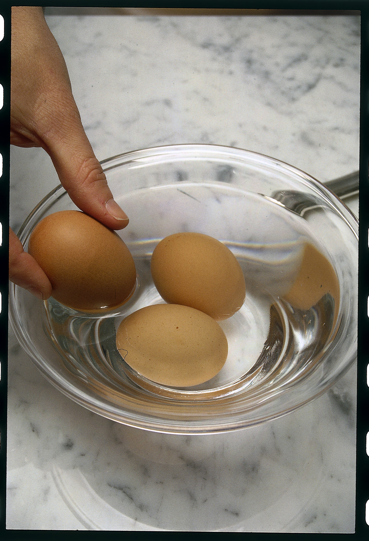 Ricetta Uova alla coque, barzotte e sode - Donna Moderna Ricetta Uova alla coque, barzotte e sode - Donna Moderna