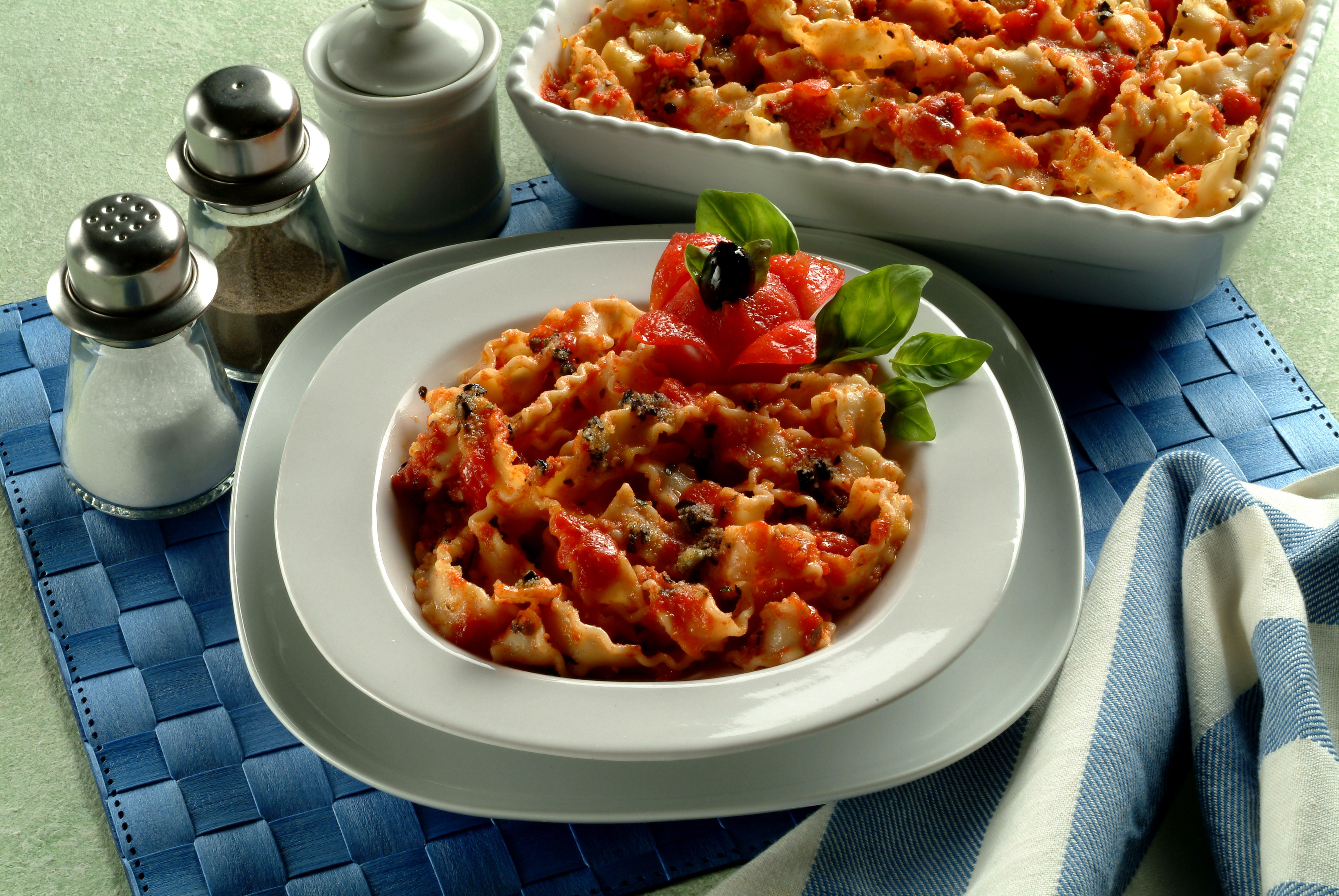 Ricetta Reginette ai due sughi - Donna Moderna