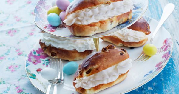 Ricetta Maritozzi alla romana con panna montata - Donna Moderna