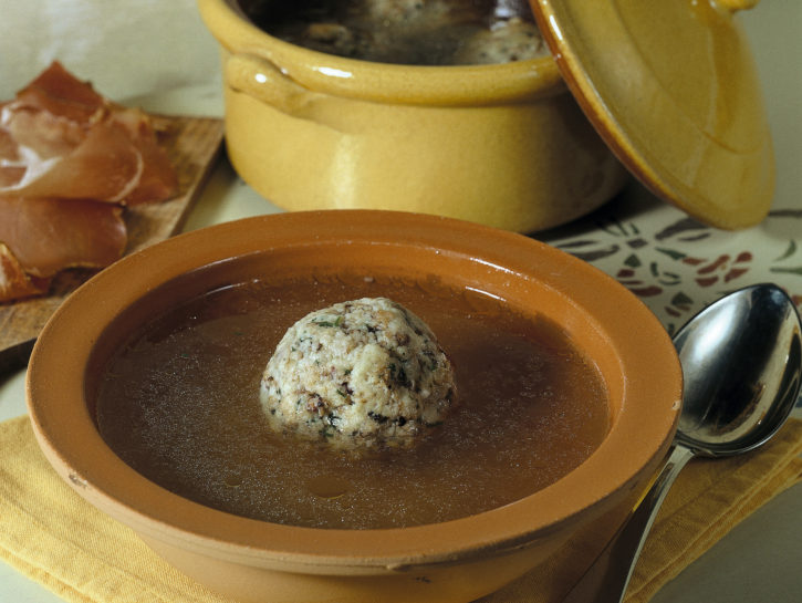 Ricetta Canederli o knöde - Donna Moderna Ricetta Canederli o knöde - Donna Moderna