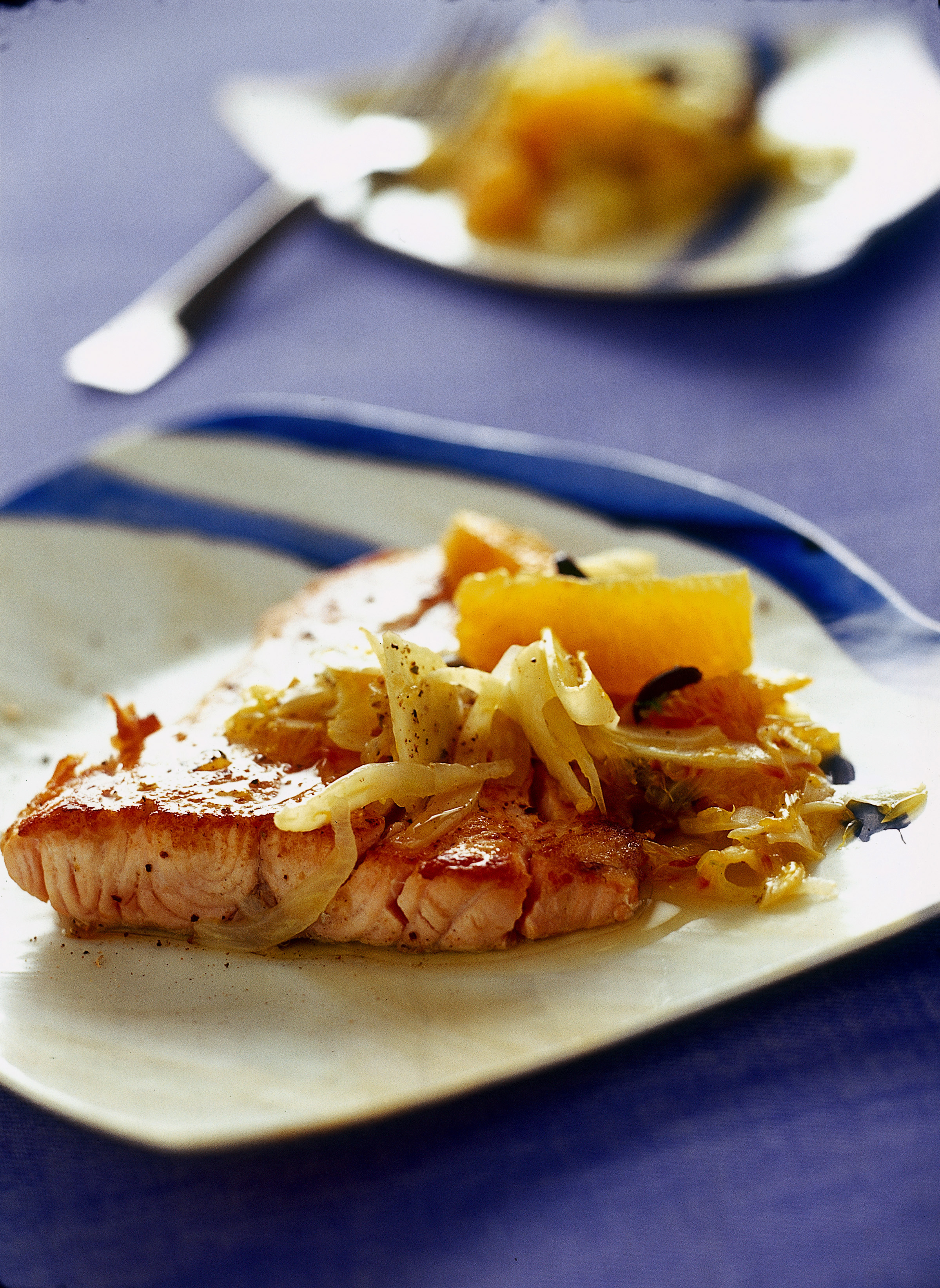 Ricetta Filetto di salmone con finocchi e arance rosse - Donna Moderna