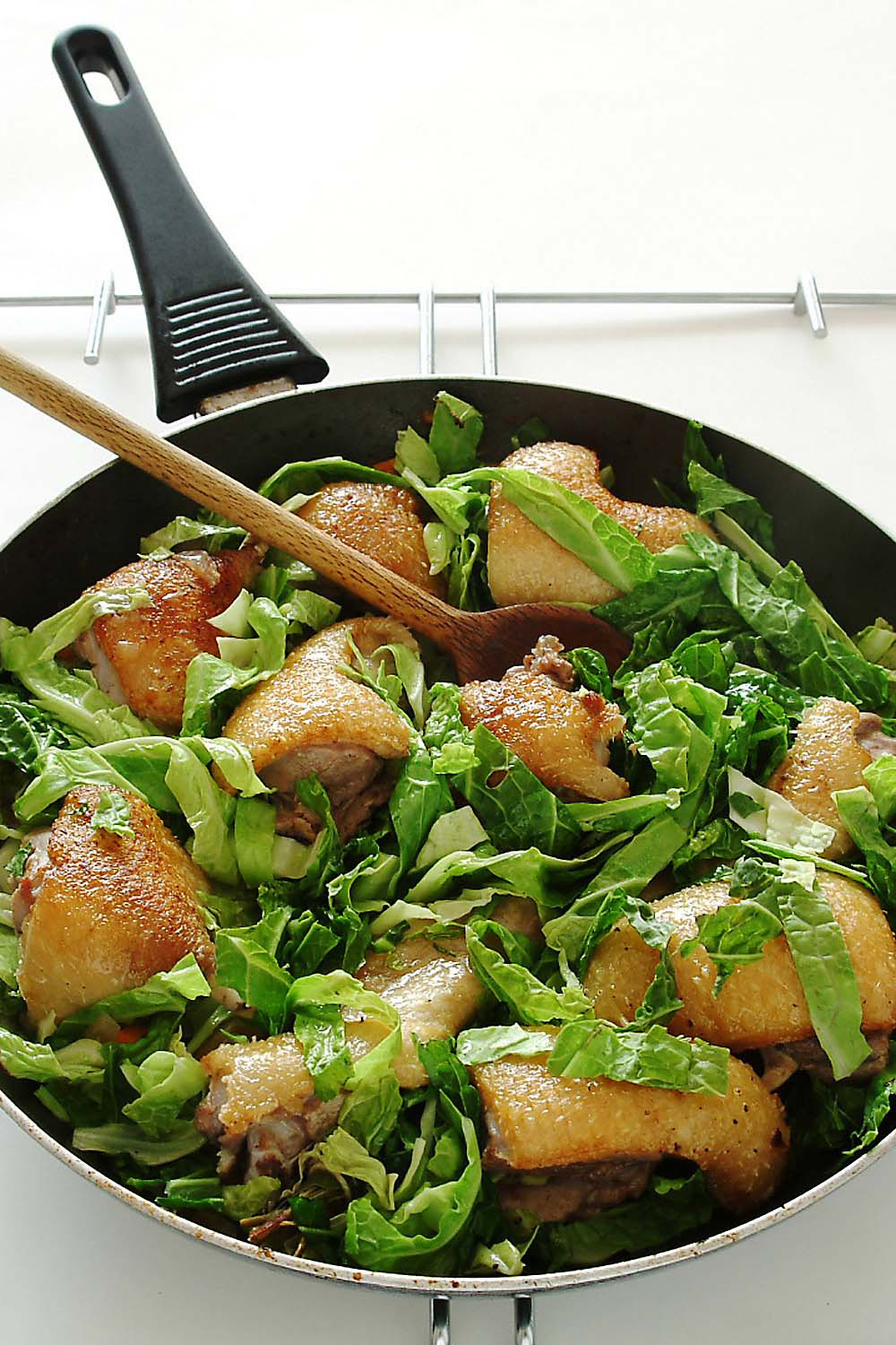 Ricetta Anatra stufata alla campagnola con le verze - Donna Moderna