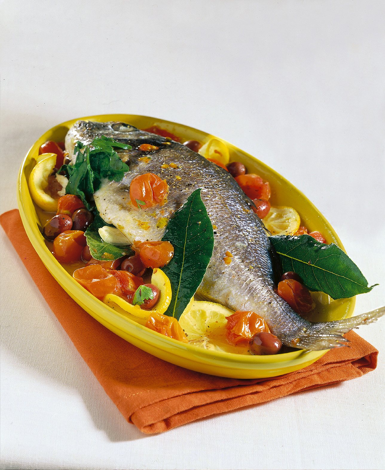 Ricetta Orata alla vernaccia - Donna Moderna