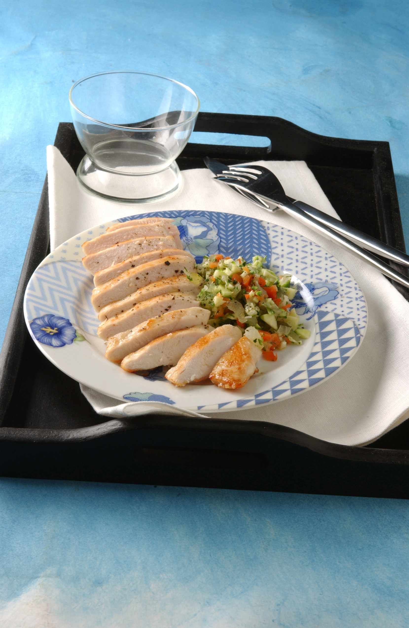 Ricetta Tagliata di pollo al trito di zucchine - Donna Moderna