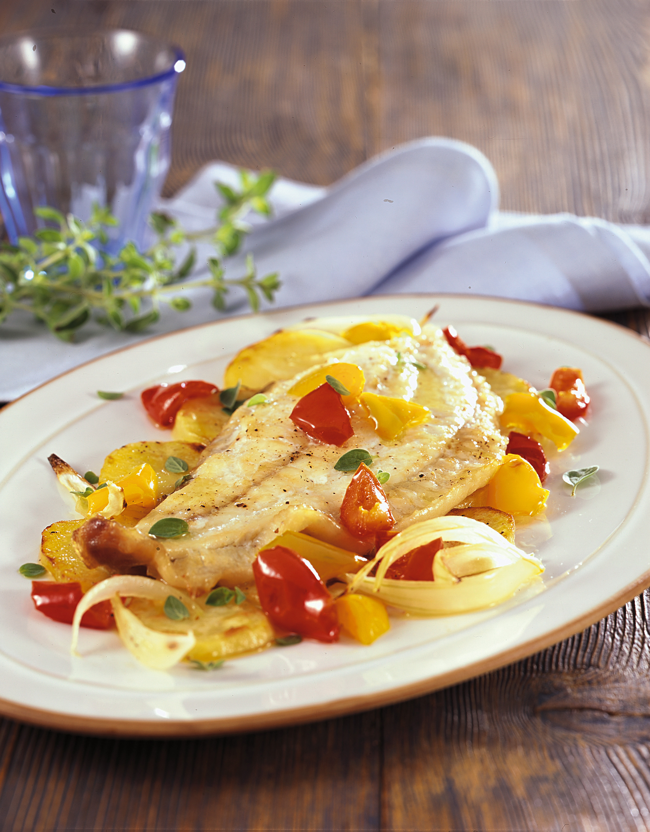 Ricetta Rombo al forno con i peperoni - Donna Moderna