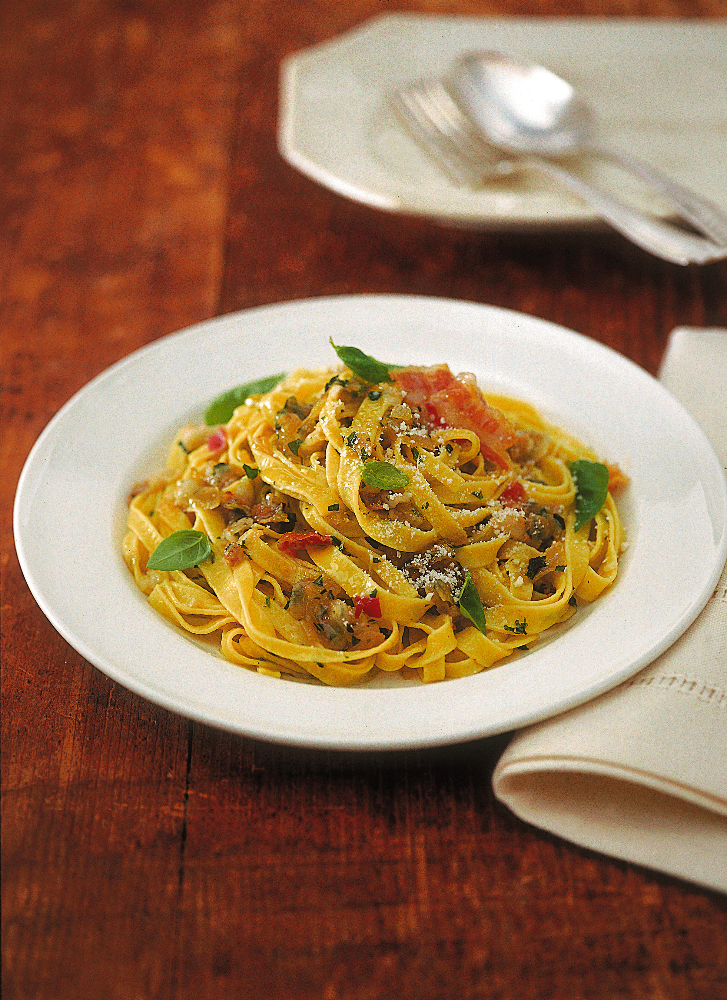 Ricetta Tagliatelle aromatiche al lardo - Donna Moderna