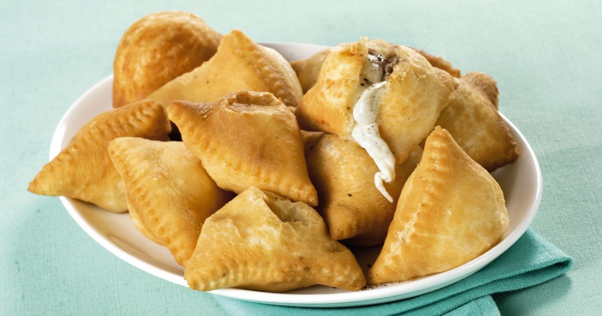 Ricetta Mini panzerotti filanti - Donna Moderna