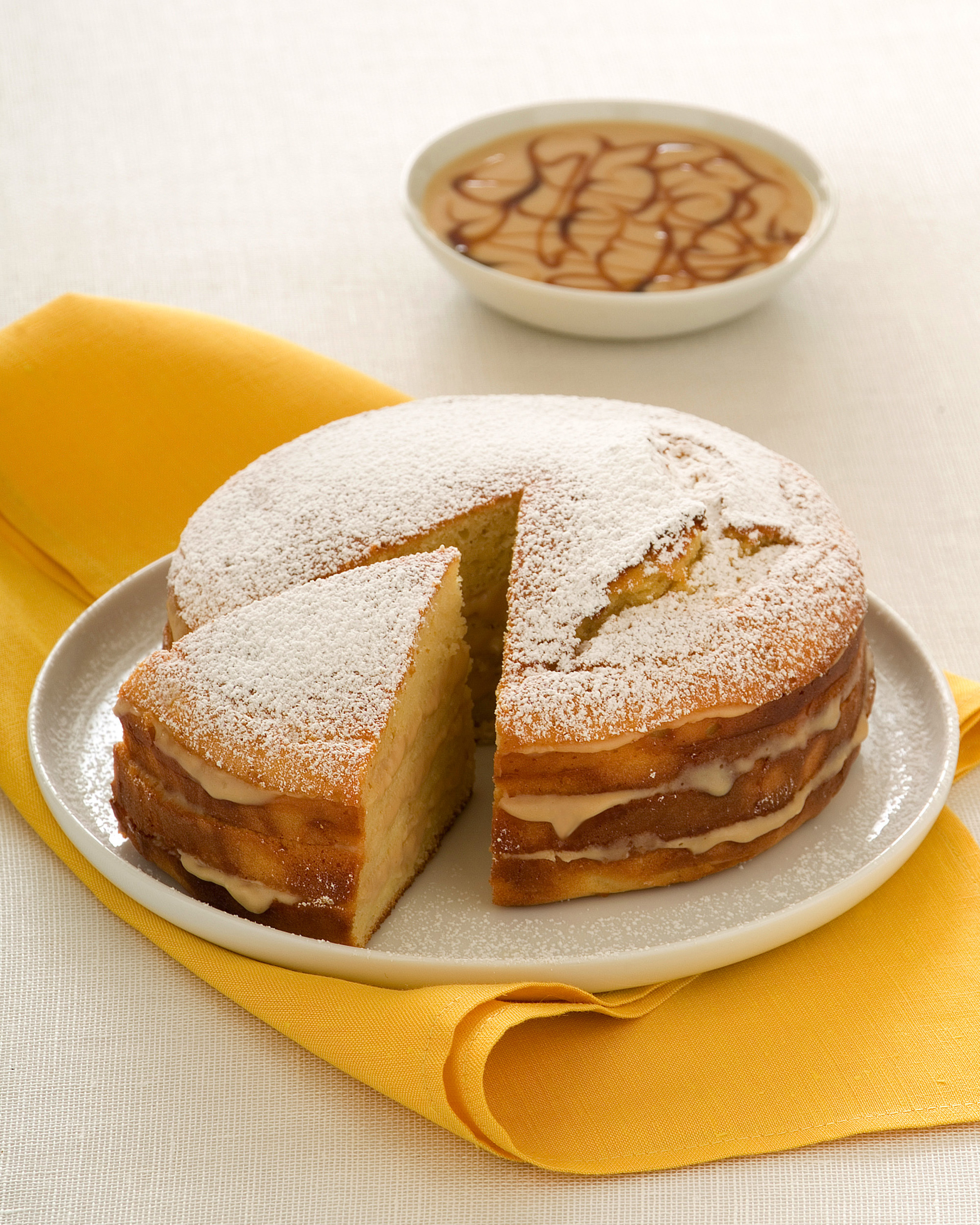 Ricetta Torta con crema allo yogurt - Donna Moderna