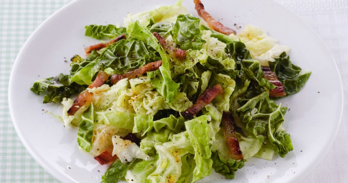 Ricetta Verza stufata con speck - Donna Moderna