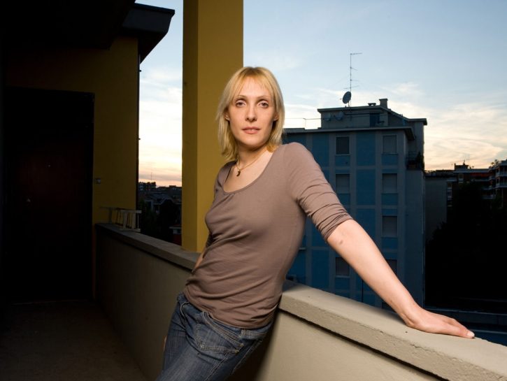 Viaggio Nel Mondo Trans Donna Moderna