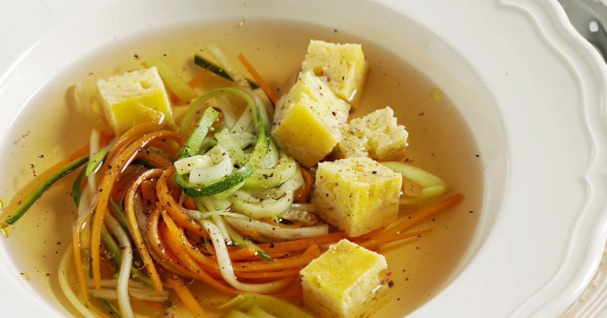 Ricetta Zuppa imperiale in consommé - Donna Moderna