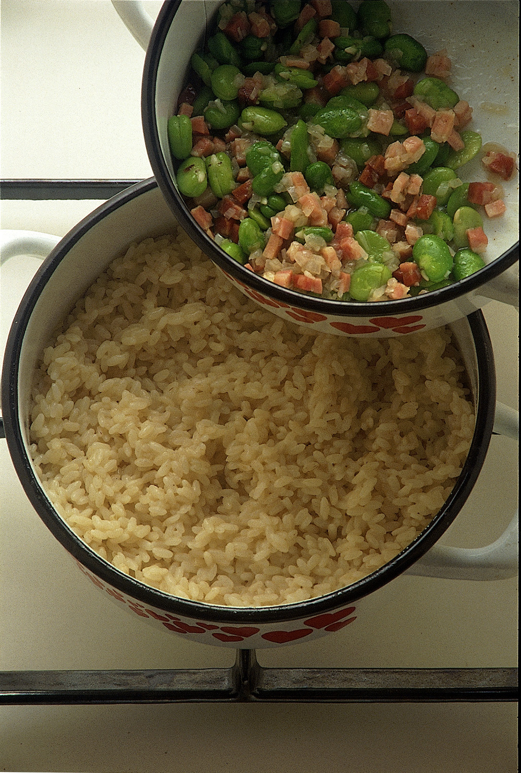 Ricetta Riso con fave e pancetta - Donna Moderna