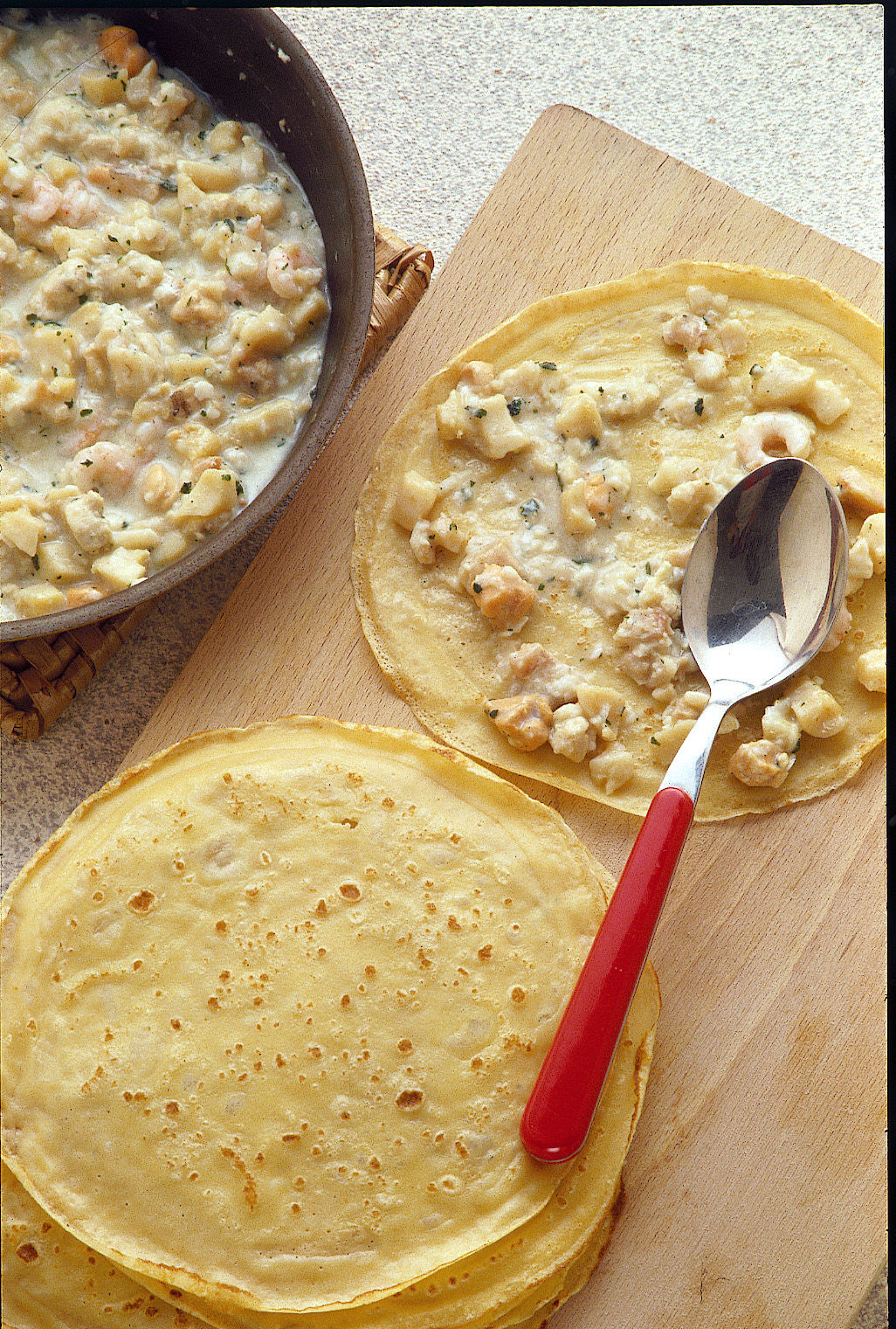 Ricetta Crepes farcite al persico - Donna Moderna