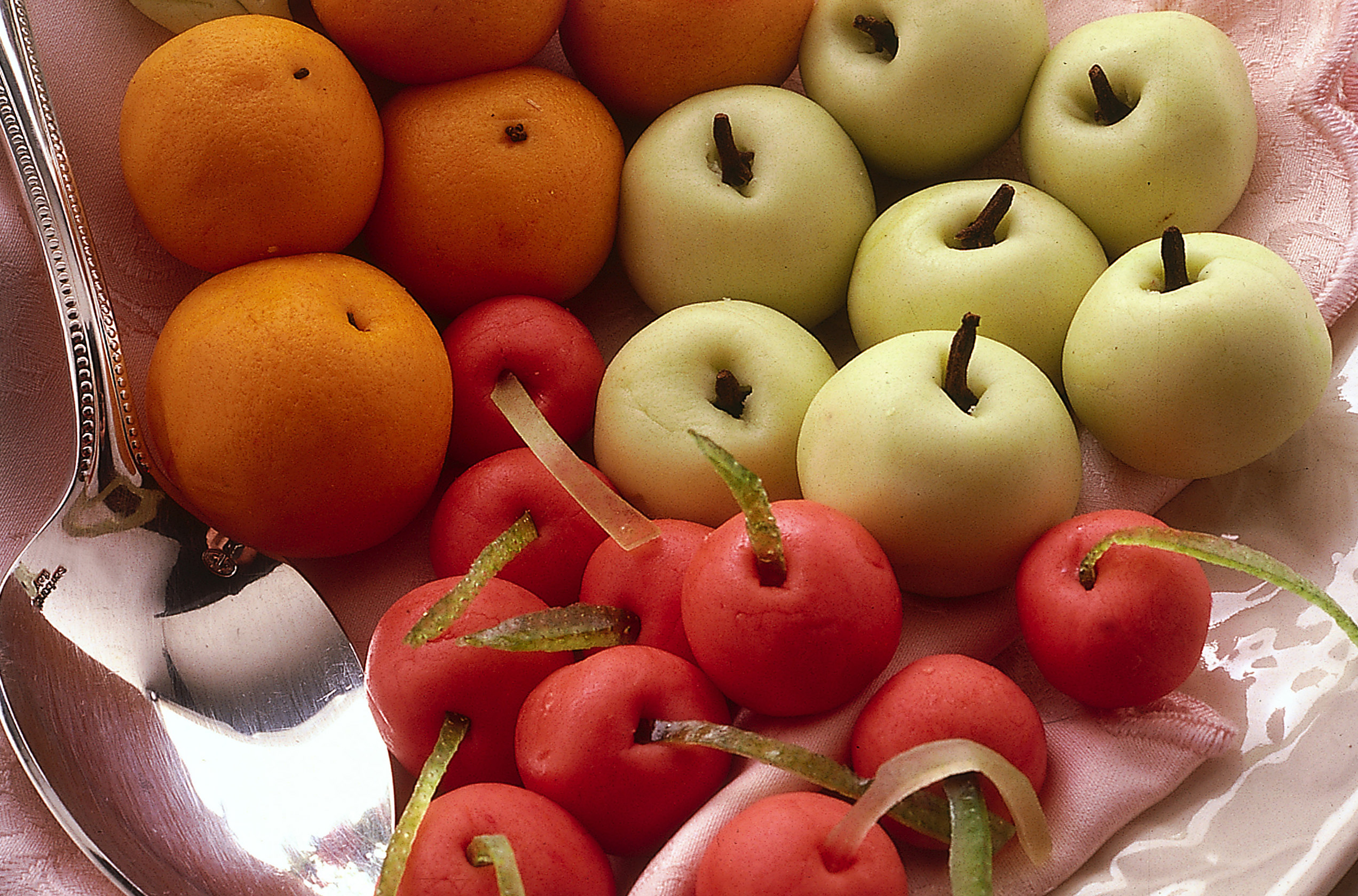 Ricetta Fruttini di marzapane - Donna Moderna