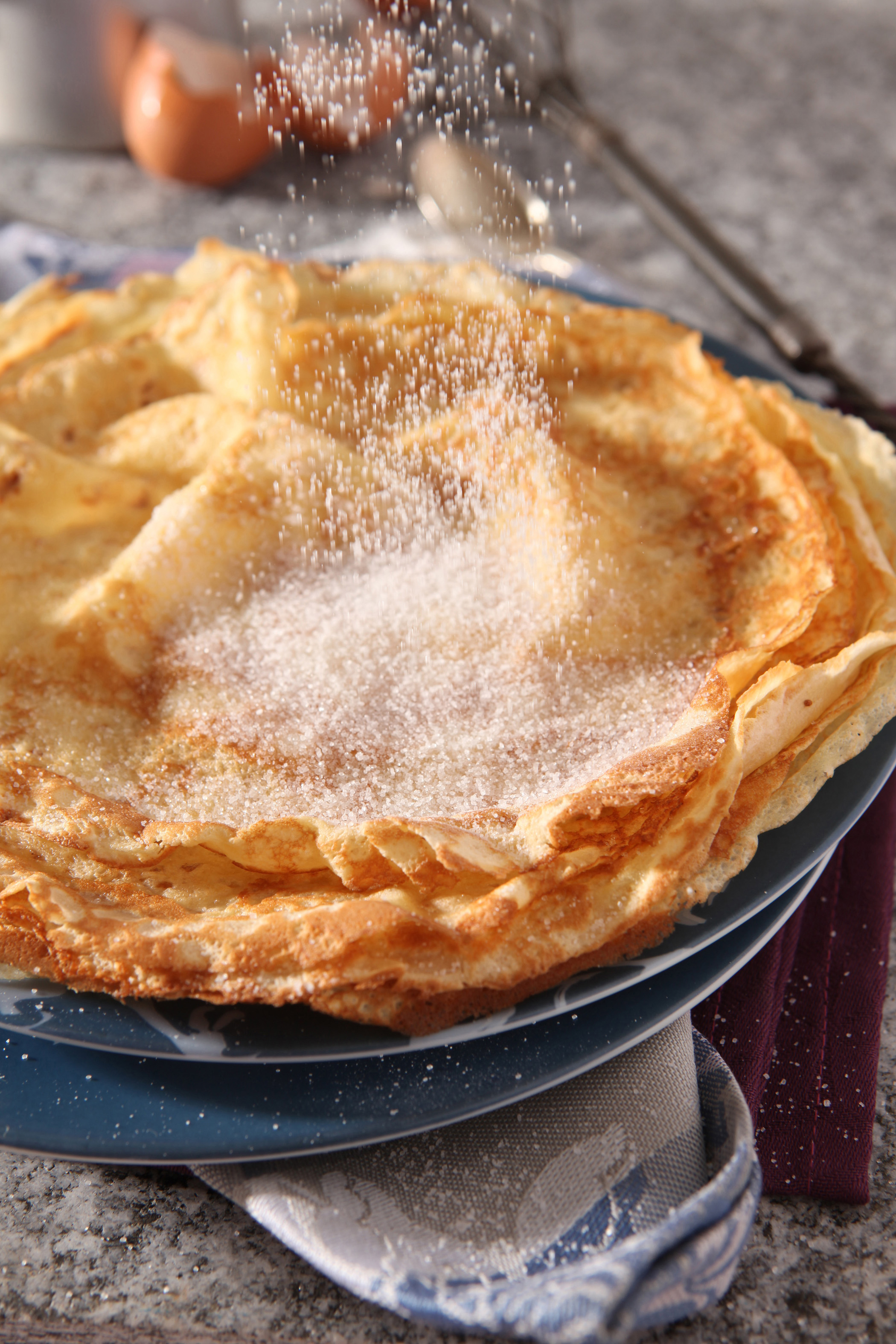 Ricetta Crepes - La pastella si fa così - Donna Moderna