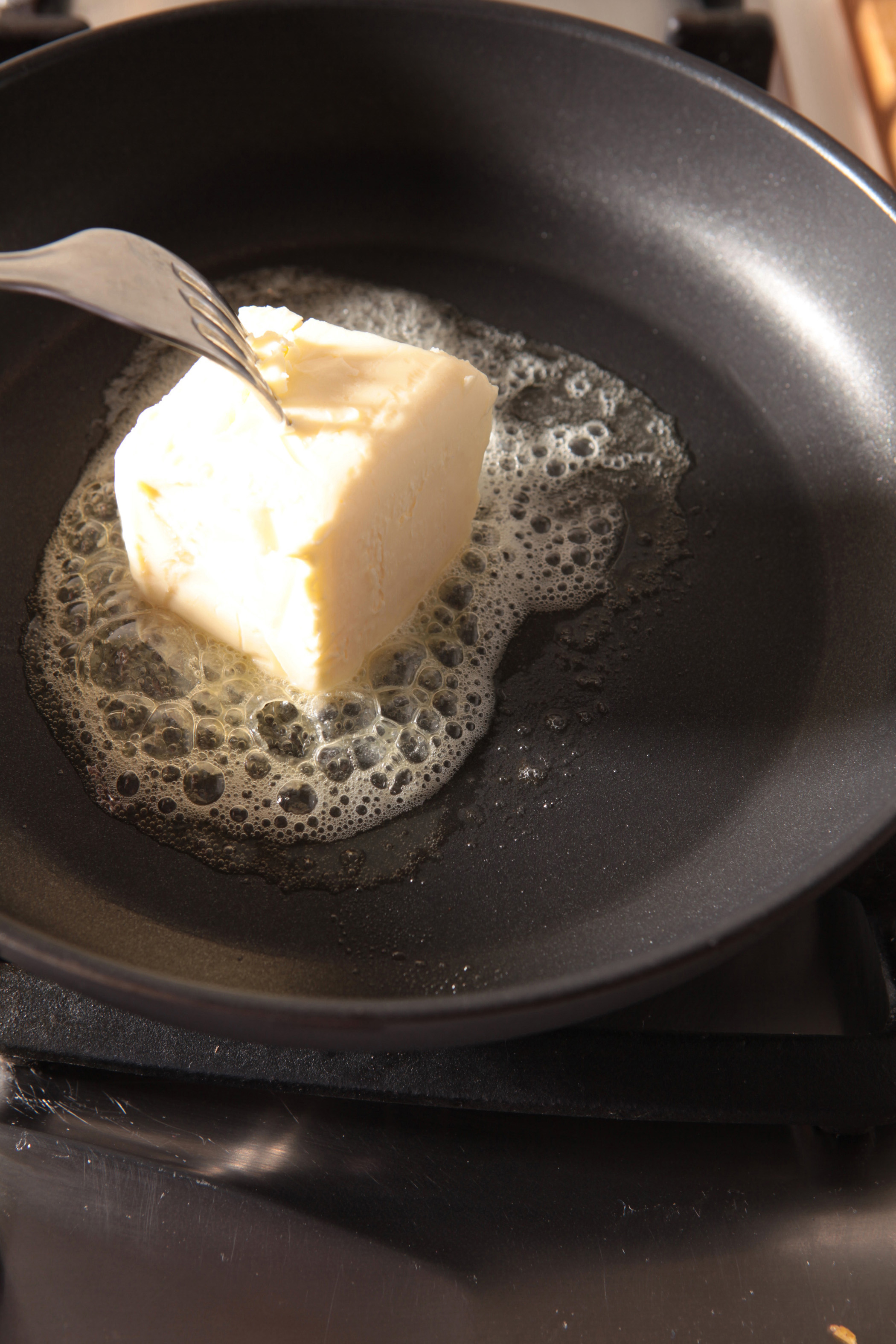 Ricetta Crepes - La pastella si fa così - Donna Moderna