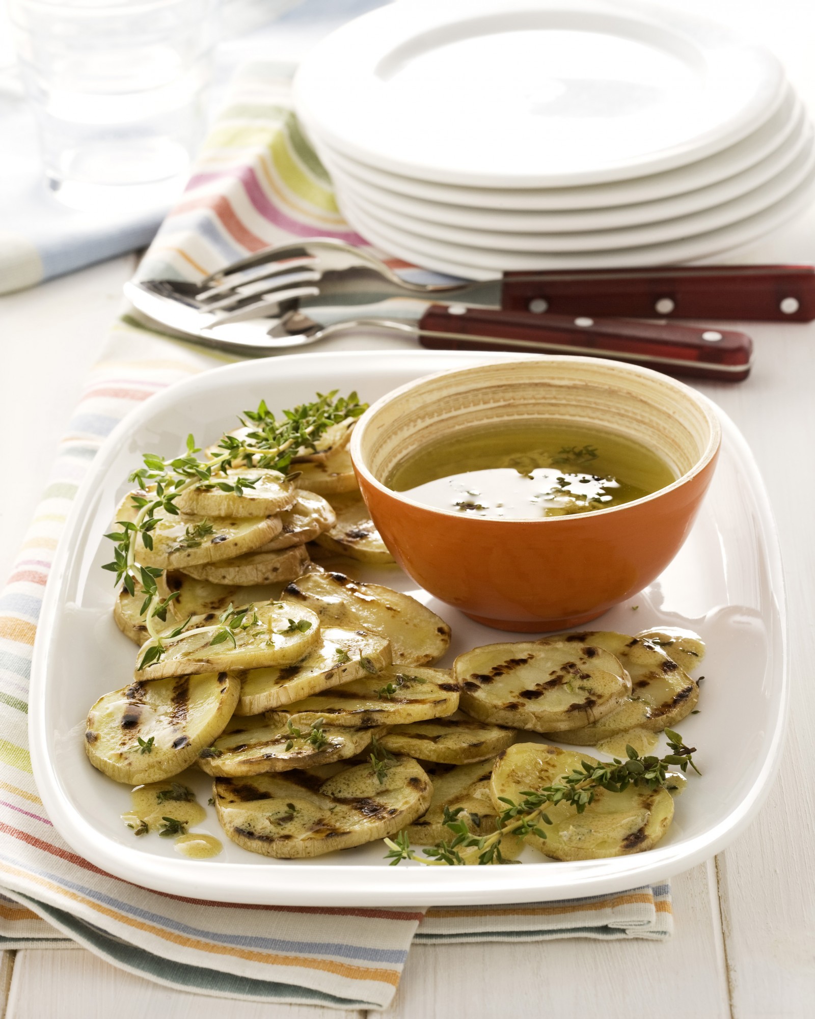 Ricetta Insalata di patate grigliate con salsina - Donna Moderna