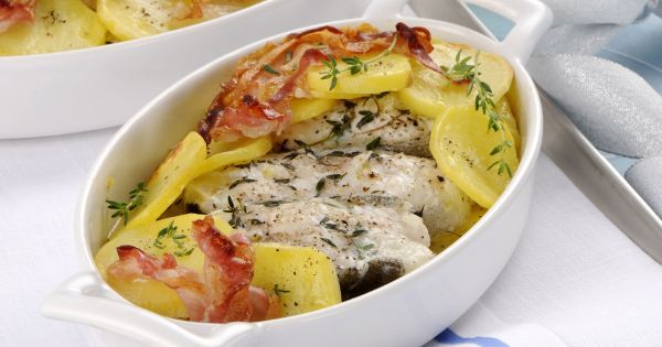 Ricetta Merluzzo con patate e pancetta al gratin - Donna Moderna