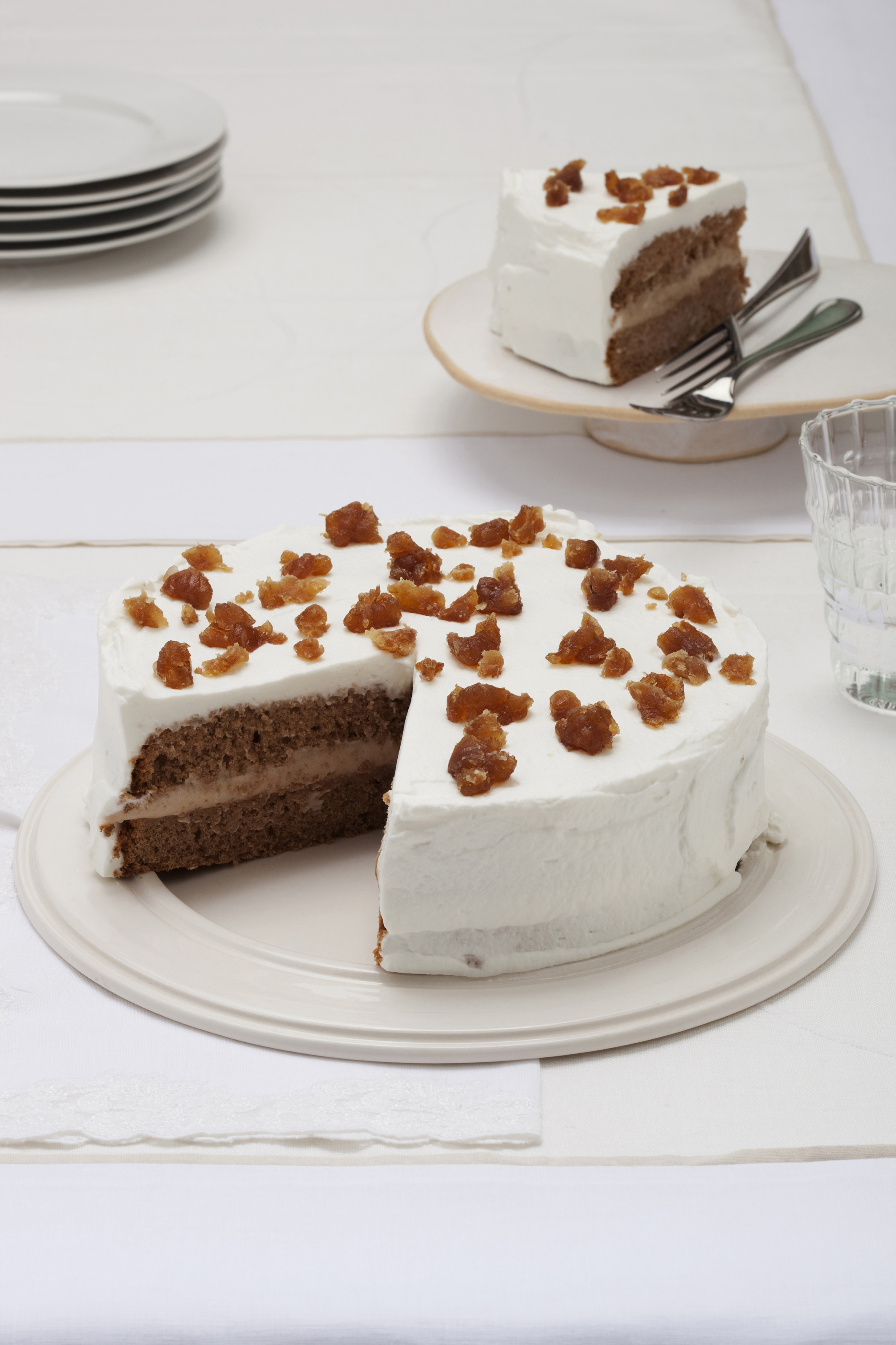 Ricetta Torta di castagne al rum farcita - Donna Moderna