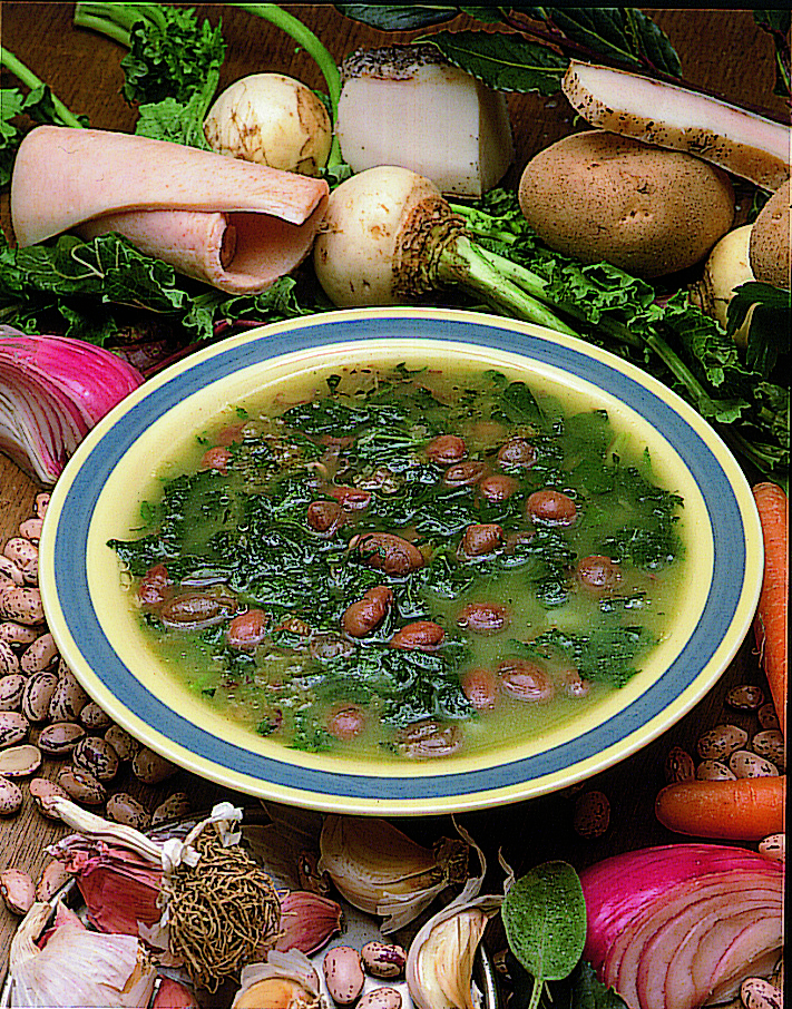 Ricetta Minestra di fagioli e foglie di rapa - Donna Moderna