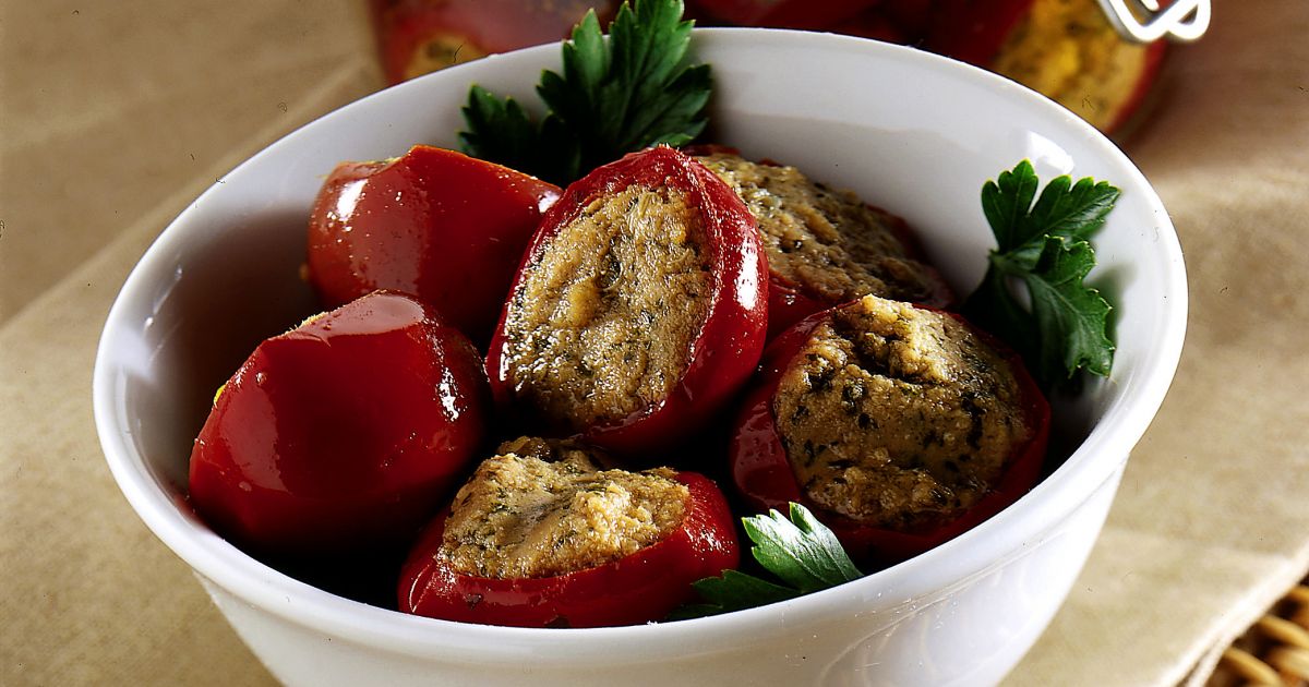 Ricetta Peperoncini ripieni alla piemontese - Donna Moderna