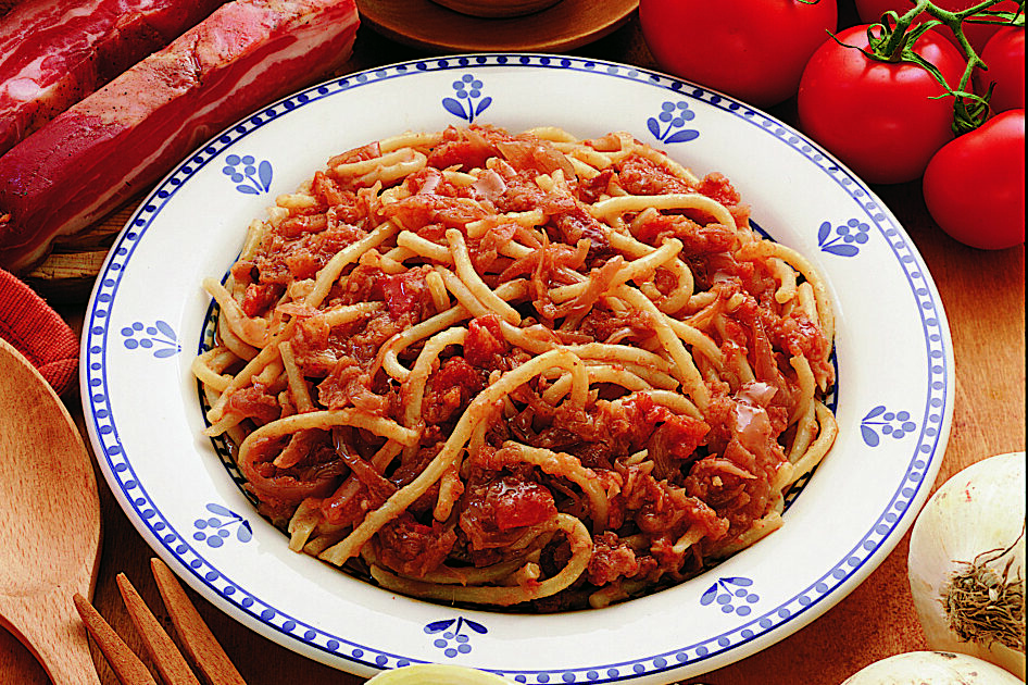 Pici all'aglione: ricetta tradizionale toscana - Donna Moderna