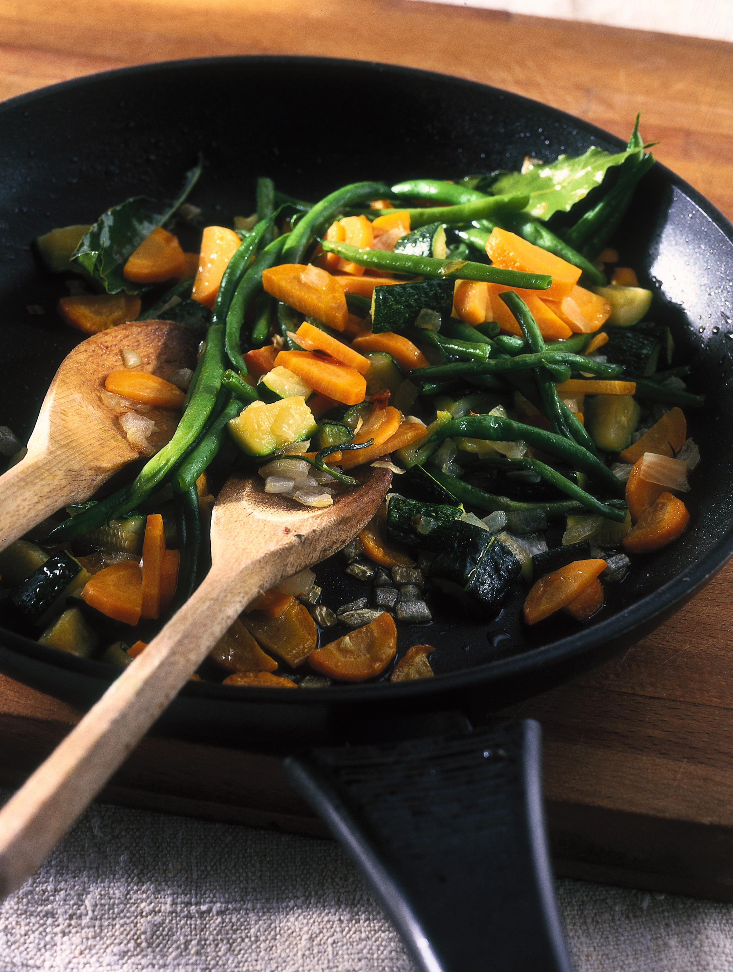 Ricetta Riso saltato con il salmone - Donna Moderna