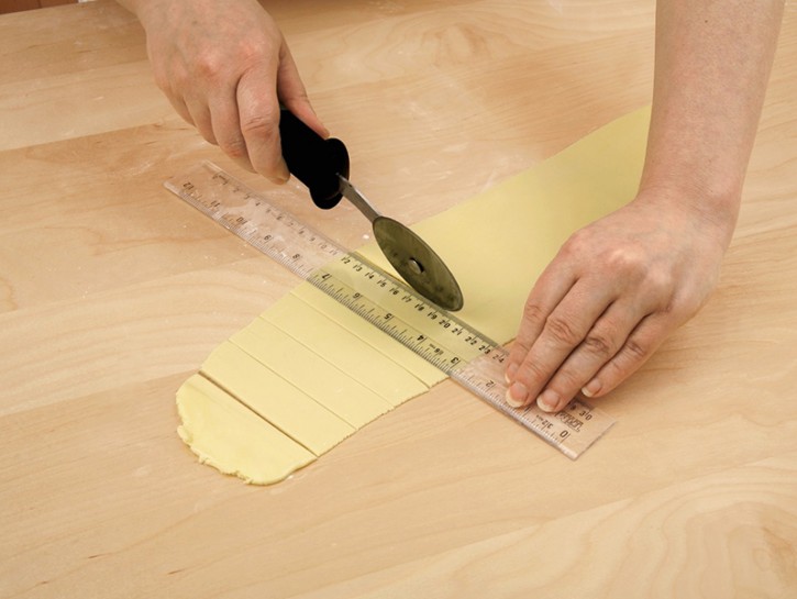 Come fare pasta di zucchero e marshmallow fondant - Donna Moderna