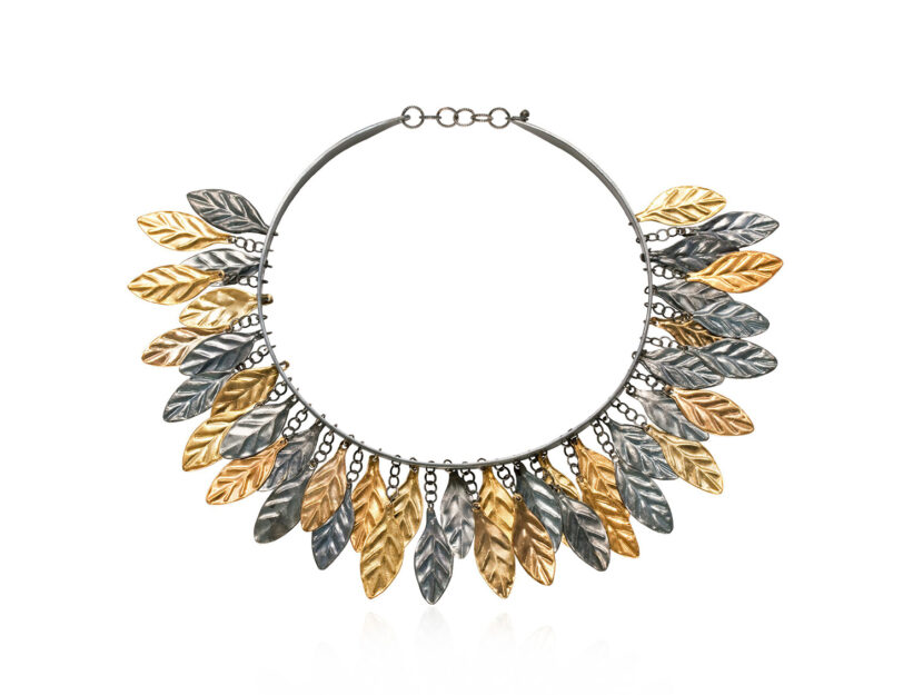 Collane grandi particolari: i modelli maxi per la primavera estate 2019 ...