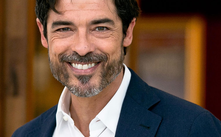 Alessandro Gassman: «Sex symbol chi?» - Donna Moderna