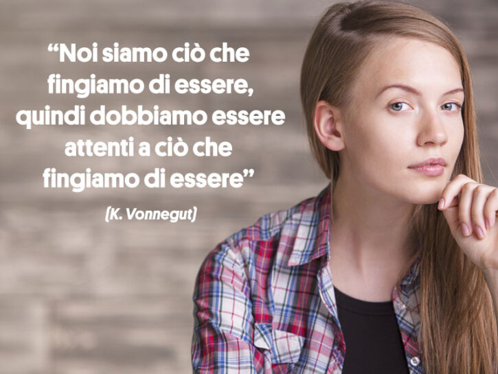 Frasi e aforismi sulla falsità, le persone false e l'ipocrisia - Donna ...