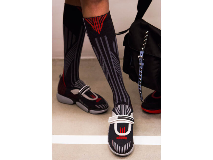 Le calze si mettono anche in estate - Donna Moderna