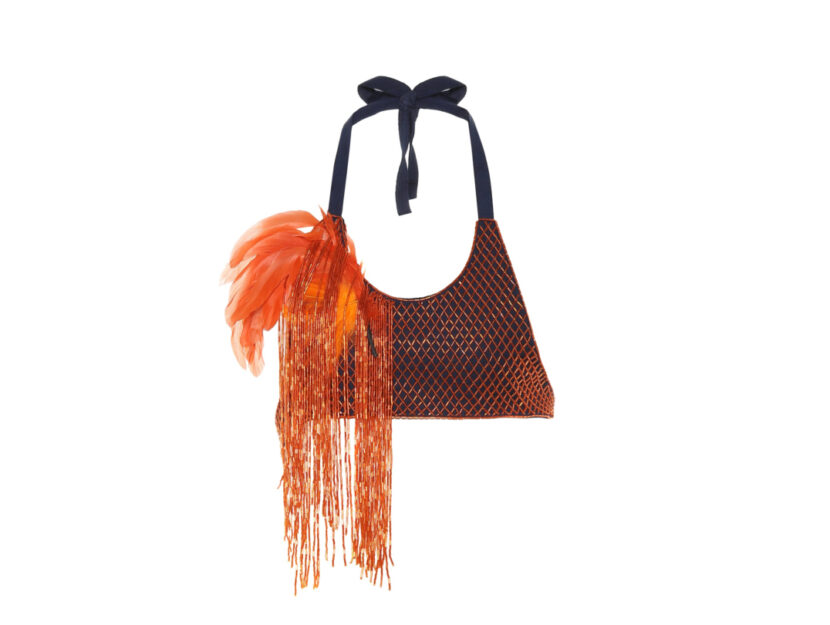 Le piume si posano su capi e accessori dell'estate 2019 - Donna Moderna