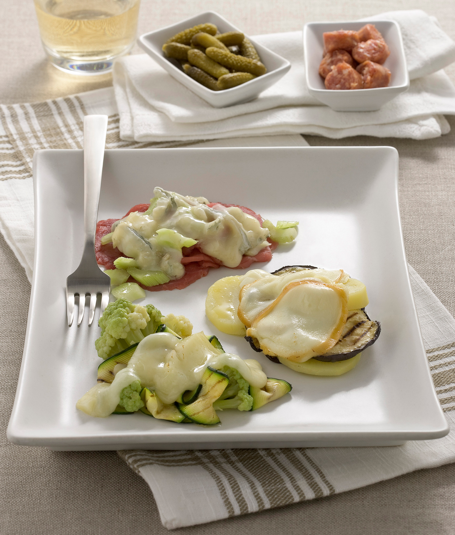 Ricetta Raclette di formaggi misti - Donna Moderna