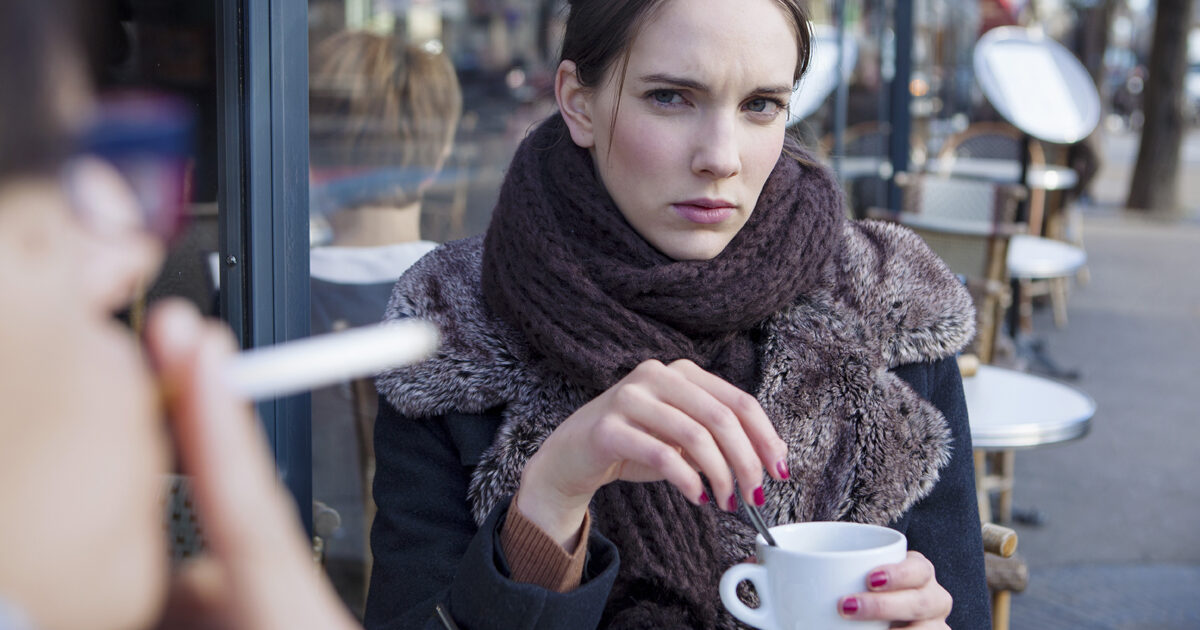 Estendere il divieto di fumo anche all'aperto? - Donna Moderna