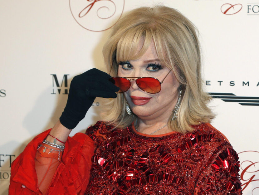 Amanda Lear: gli 80 anni della super diva tra carriera e amori - Donna ...