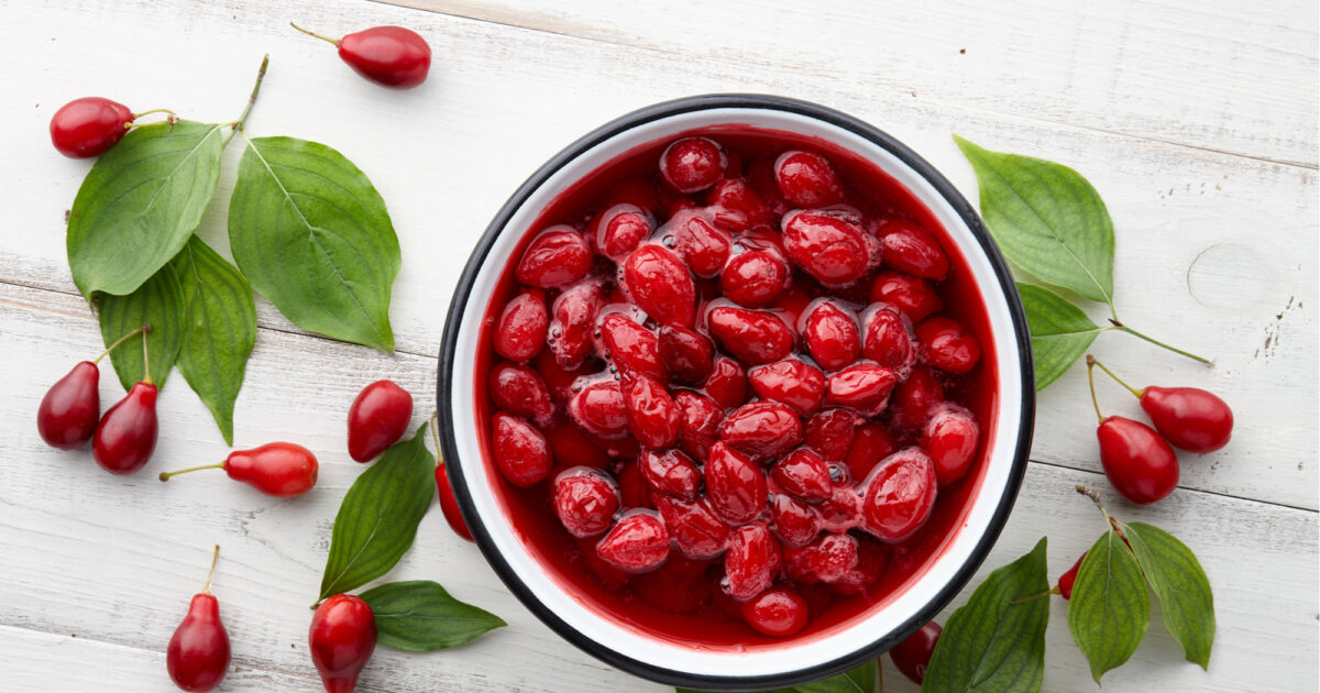 Corniolo: proprietà, benefici e come mangiarlo - Donna Moderna