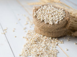 Orzo e farro: proprietà, differenze, calorie a confronto - Donna Moderna