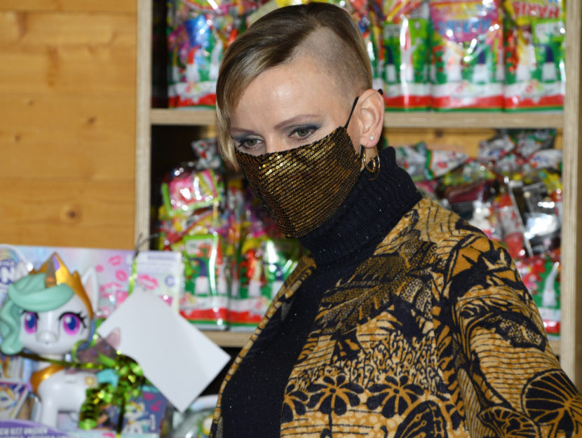 Charlène di Monaco: il nuovo taglio punk della principessa rock - Donna ...