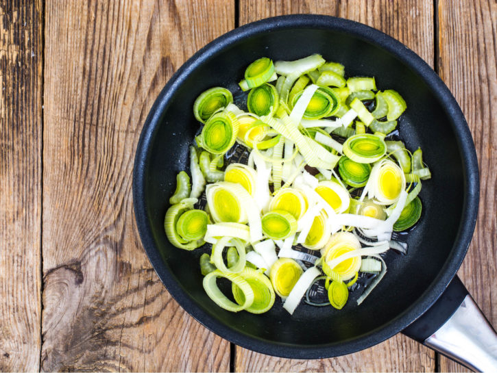 Ricetta dei porri in padella - Donna Moderna