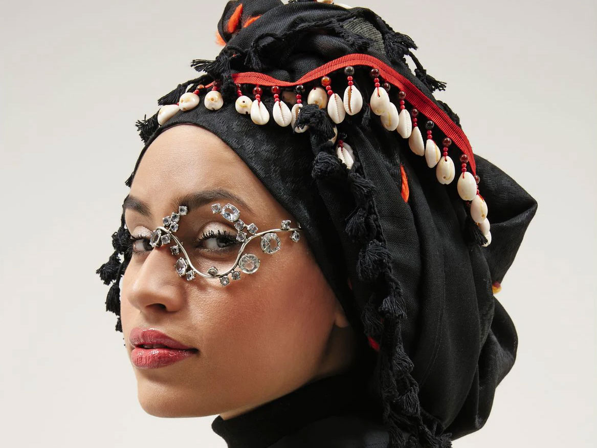 Tasnim Ali, influencer di TikTok con il velo - Donna Moderna