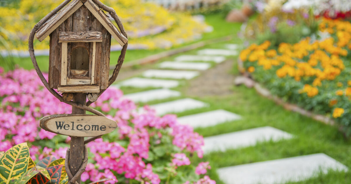 Come riparare i gradini in calcestruzzo dei giardini - Donna Moderna
