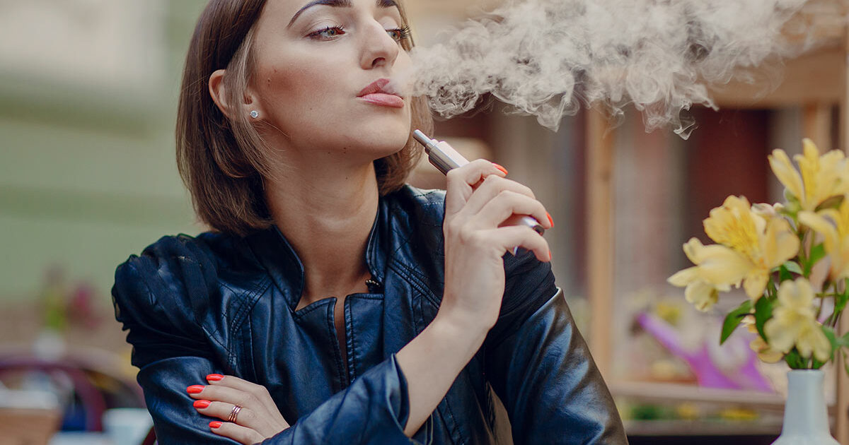 Stretta sul fumo, verso divieti per e-cig e all'aperto - Donna Moderna Stretta sul fumo, verso divieti per e-cig e all'aperto - Donna Moderna