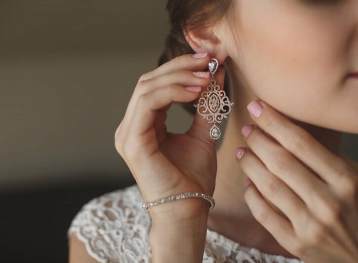 Come disinfettare i buchi alle orecchie - Donna Moderna