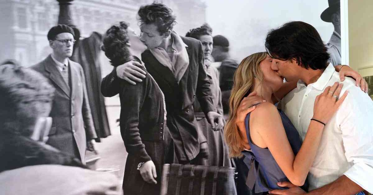 Françoise Bornet, morta la protagonista del Bacio di Doisneau: chi era ...