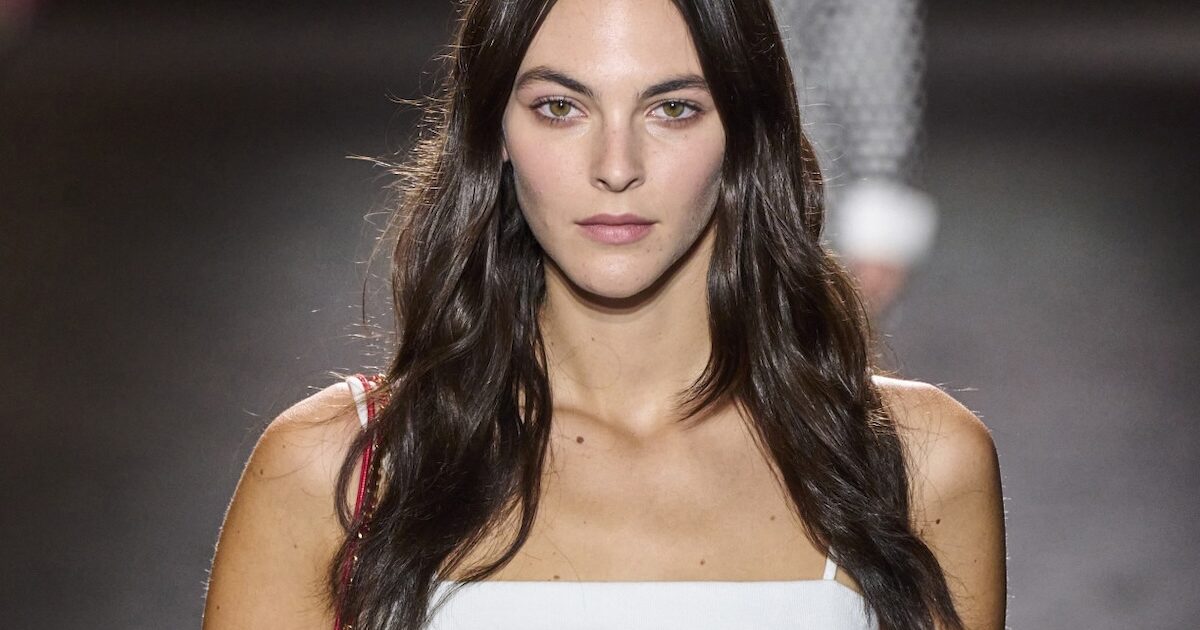 Capelli castani: i colori di tendenza nel 2024 - Donna Moderna